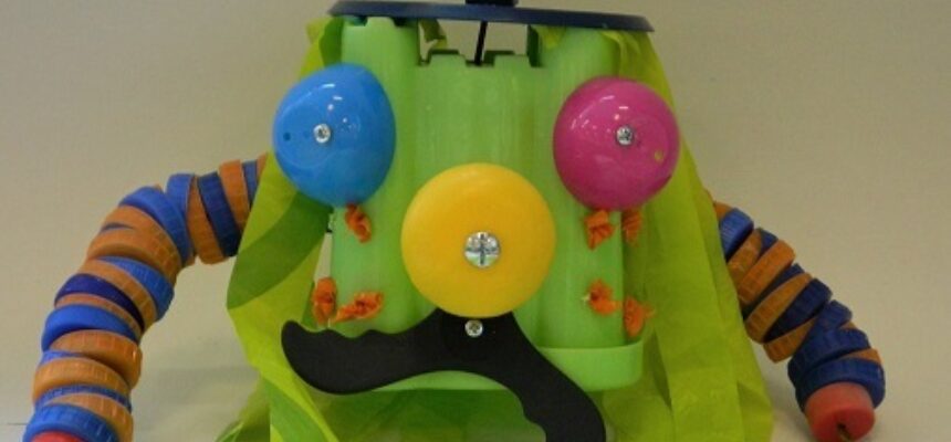 Evolve - Making sculpture with recycled materials